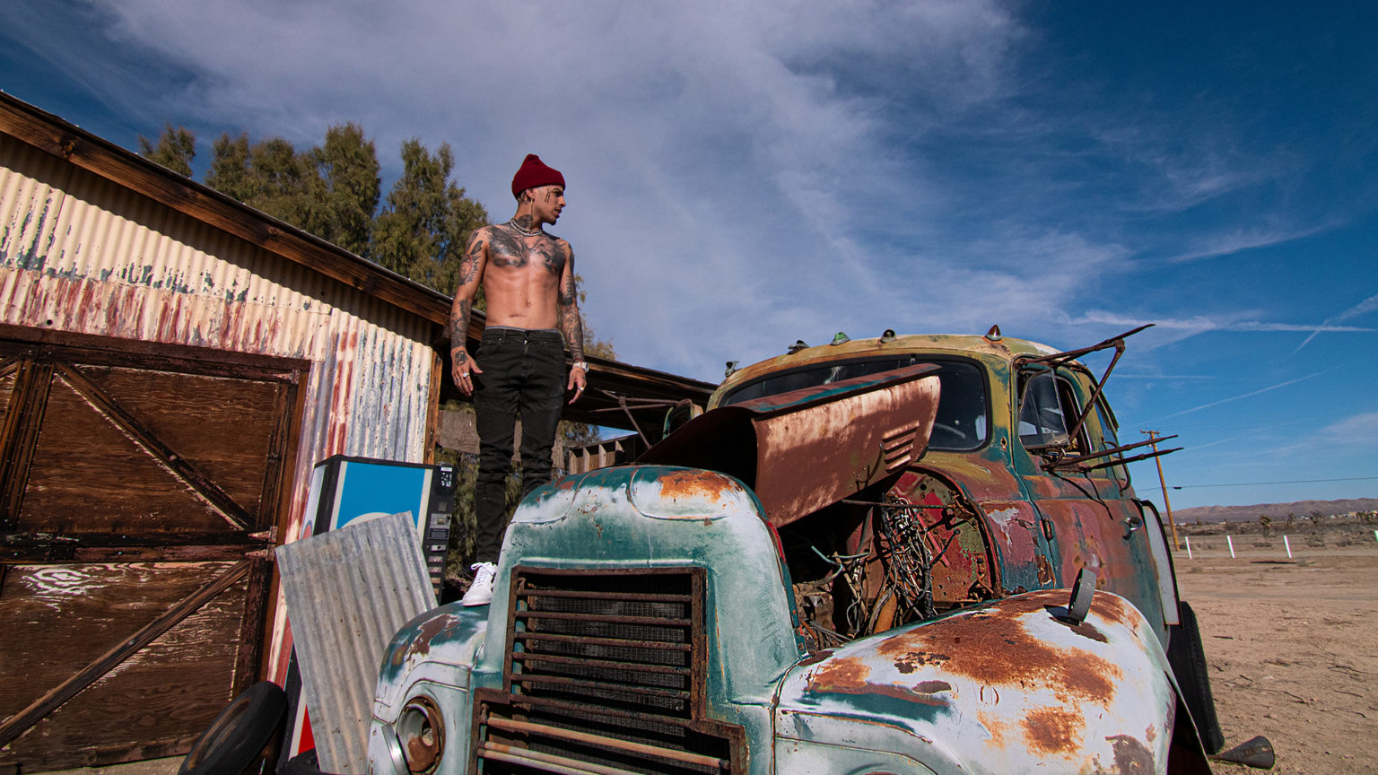 PUERTO RICO UNDER | LUIS CARMONA